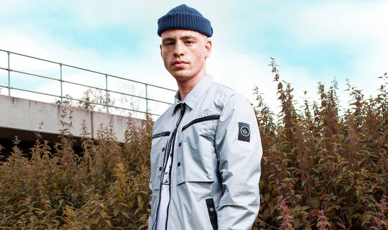 Dieses Marshall Artist Overshirt ist aus einem Micro-Ripstop-Stoff gef ...